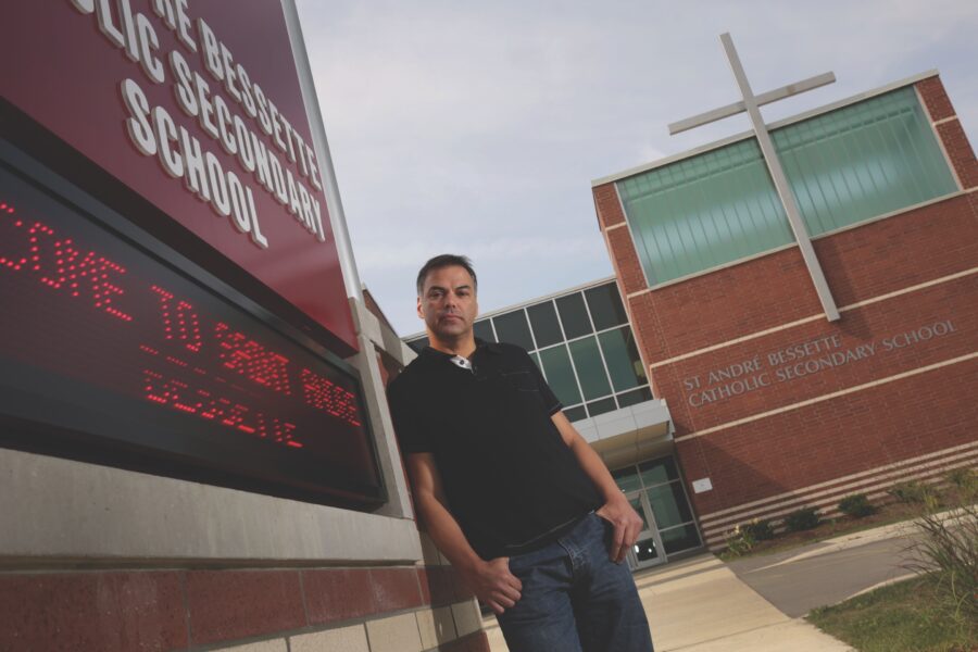 Parents challenge Catholic schools in Ontario on religious studies ...